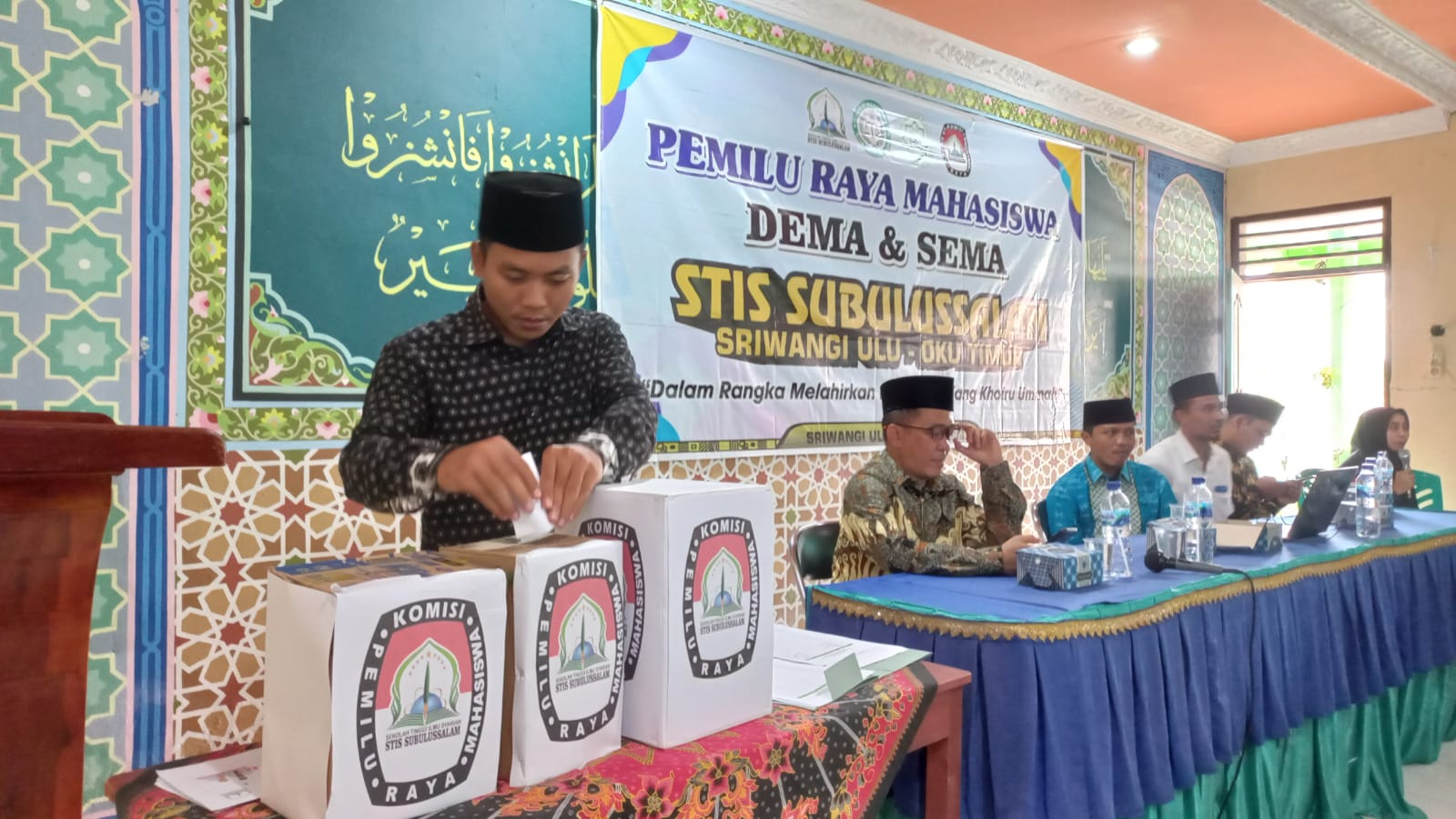 Pemilu Raya Mahasiswa: Pemilihan Pasangan Calon Ketua dan Wakil Ketua DEMA dan SEMA - STIS ...