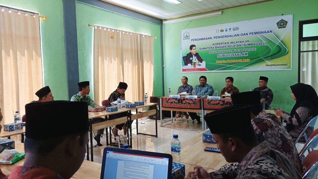 Pembinaan dari Prof. Dr. Abdullah Idi, M.Ed Selaku Sekretaris Kopertais ...